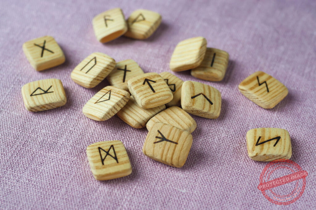 Руни – Galaxy Tarot